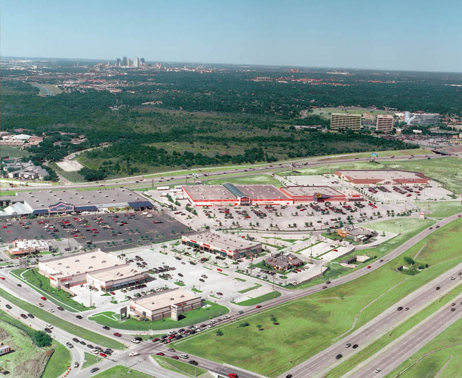 Southwest Crossing | Boyle Investment Company