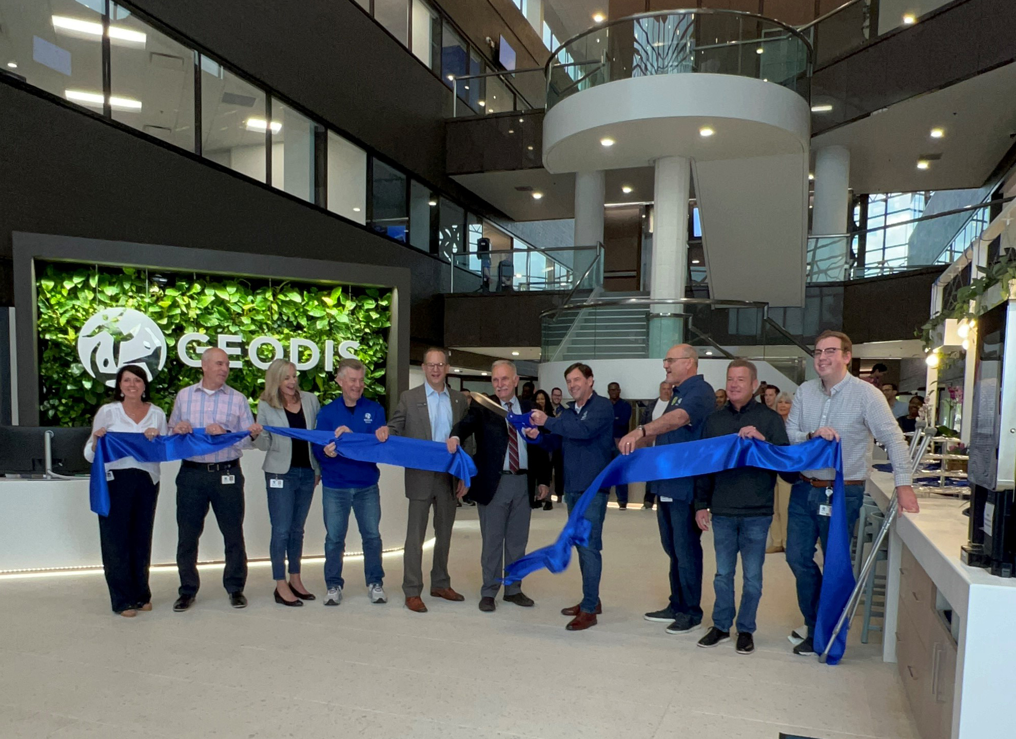 GEODIS hosted its official ribbon cutting to commemorate its newly ...